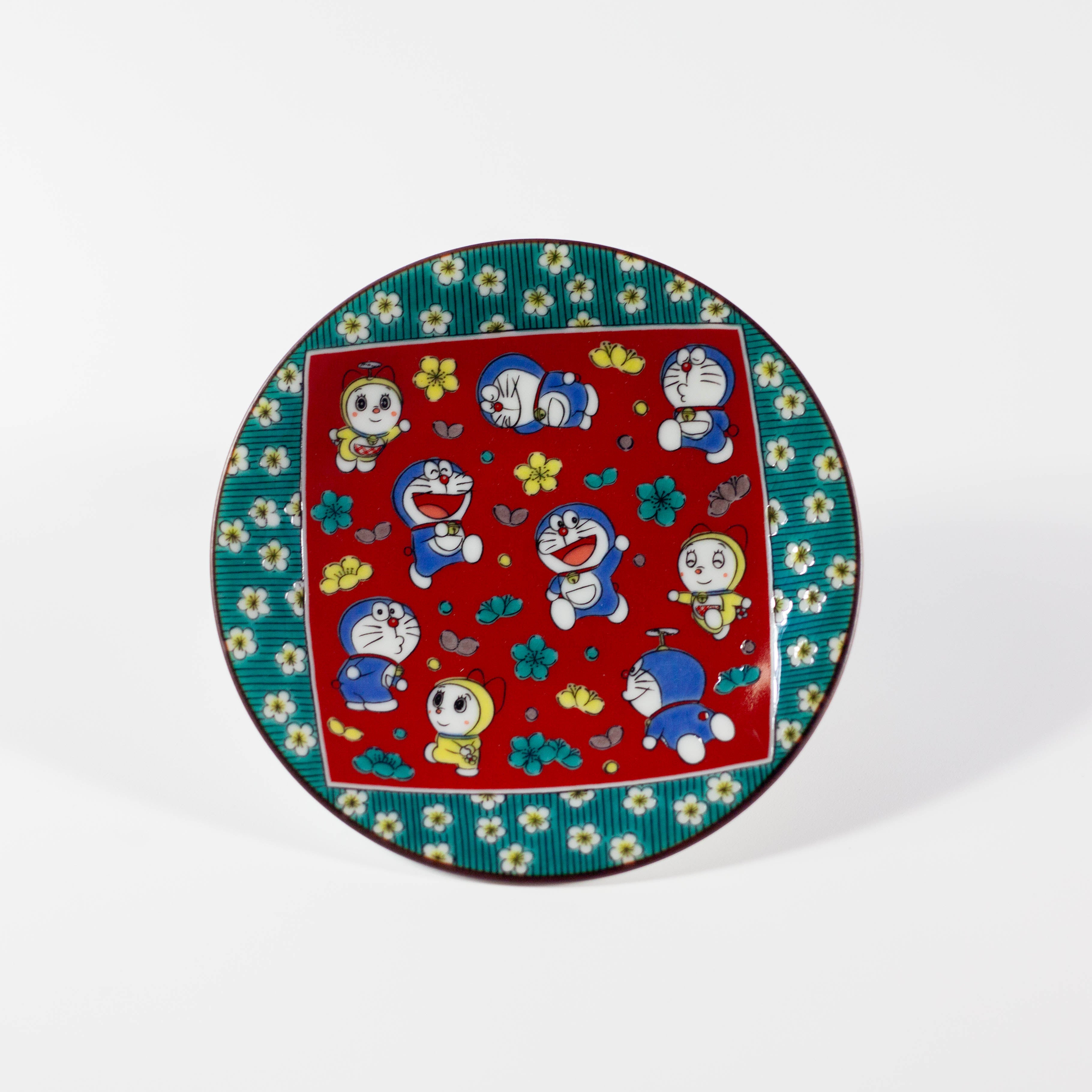 Doraemon Kutani Ware Plate – Japanese Porcelain Collectible – Bento&co