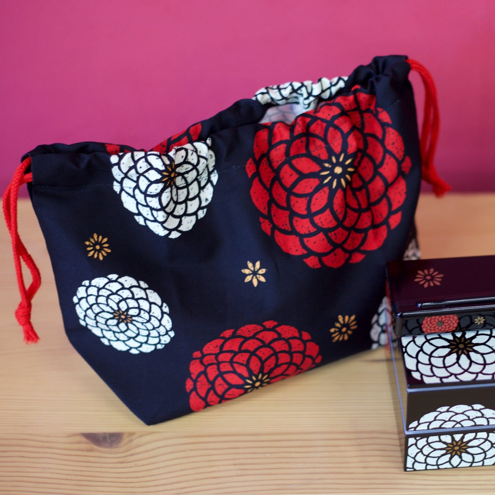 Drawstring Cotton Lunch Bag with Chrysanthemum Pattern - Ojyu Bag ...